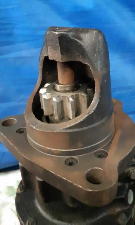 1945859 Cummins Starter | Truckomotive